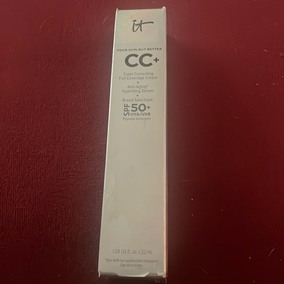 it cosmetics | Makeup | It Cosmetics Cc Full Coverage Cream | Poshmark
